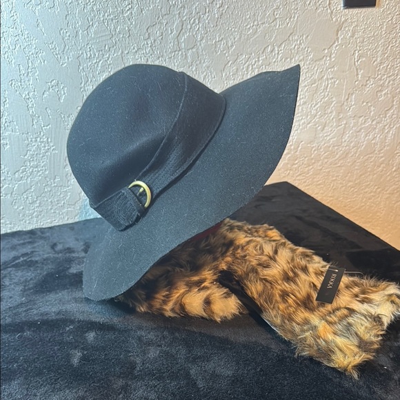 Accessories | Black Structured Hat With Classic Curved Brim | Poshmark